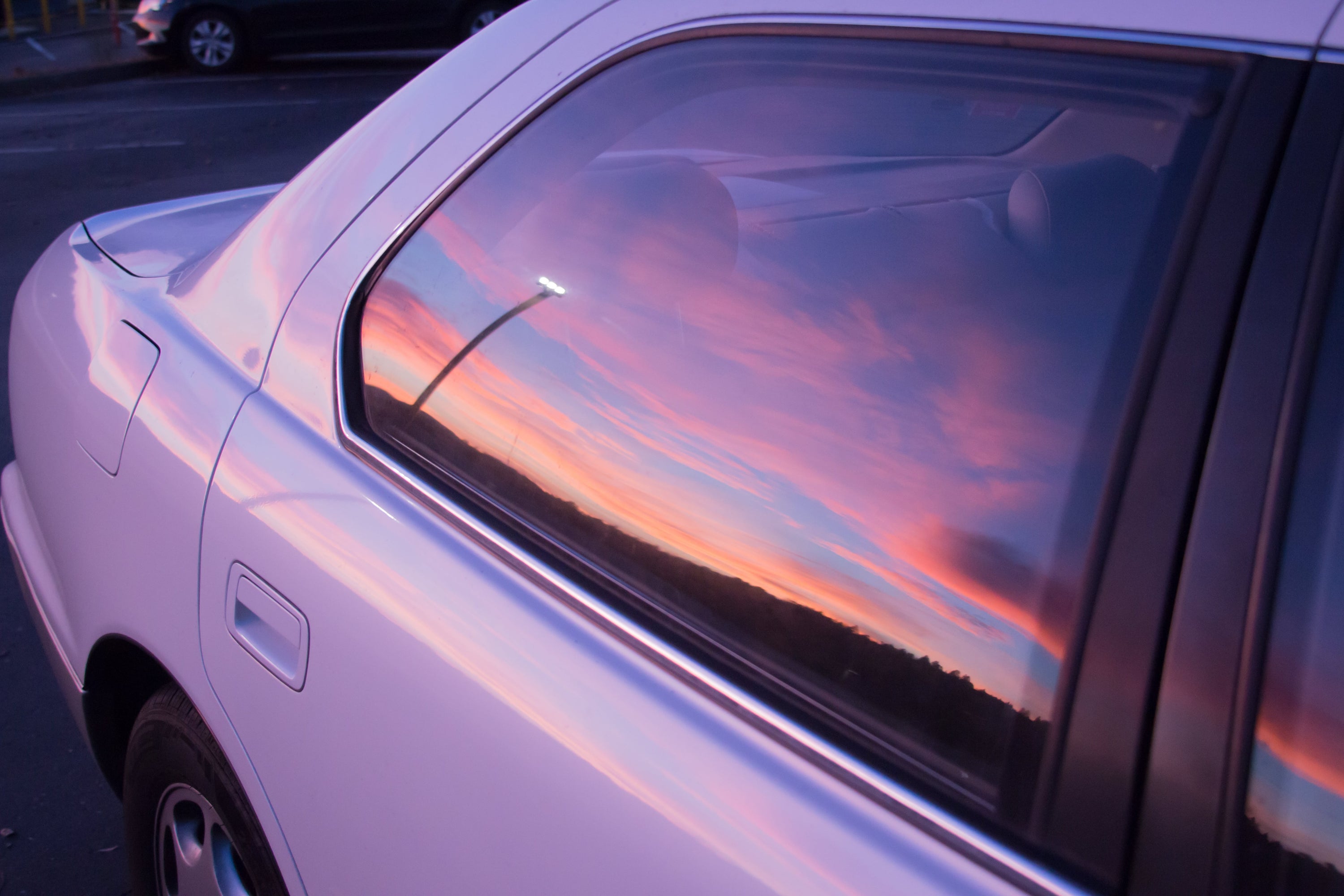 Car Privacy Shades vs Tinted Windows: Which Is Better for You? – Quiksnap